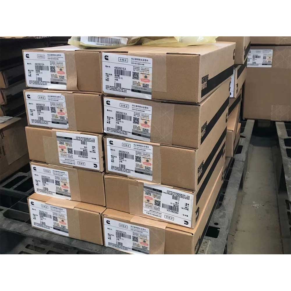 Fuel Injector 4902921 4088384 3095040 for Cummins Engine M11 ISM11 QSM11