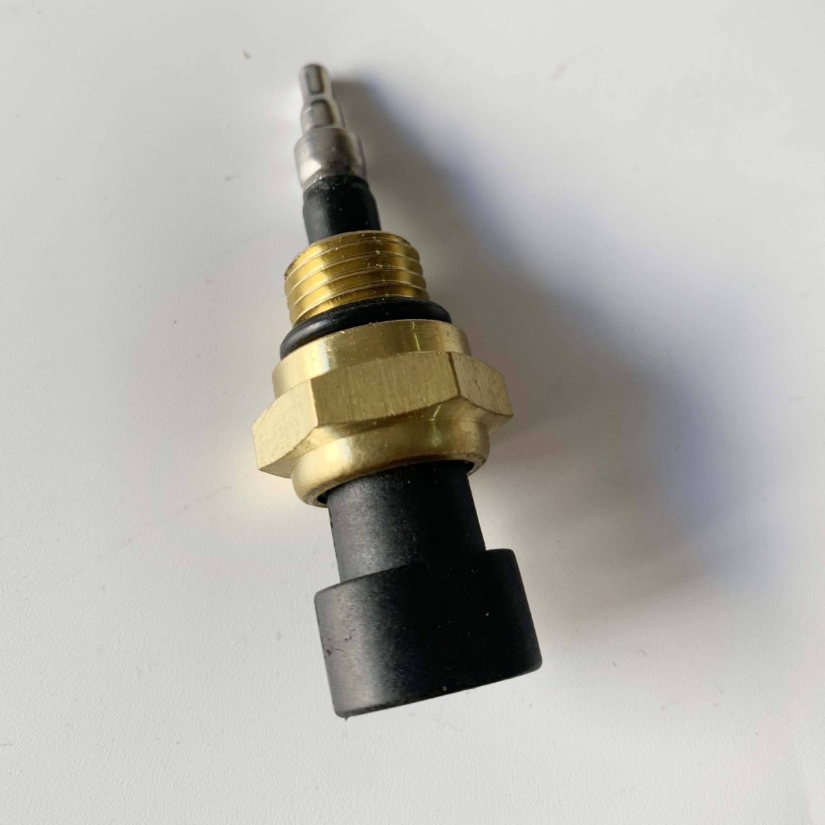Temperature Sensor 4088832 for Cummins Engine K19 KTA19 KTAA19 Hyundai ...