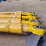 For Komatsu Excavator PC200-5 PC200-6 PC200-7 Bucket Cylinder Assembly ...