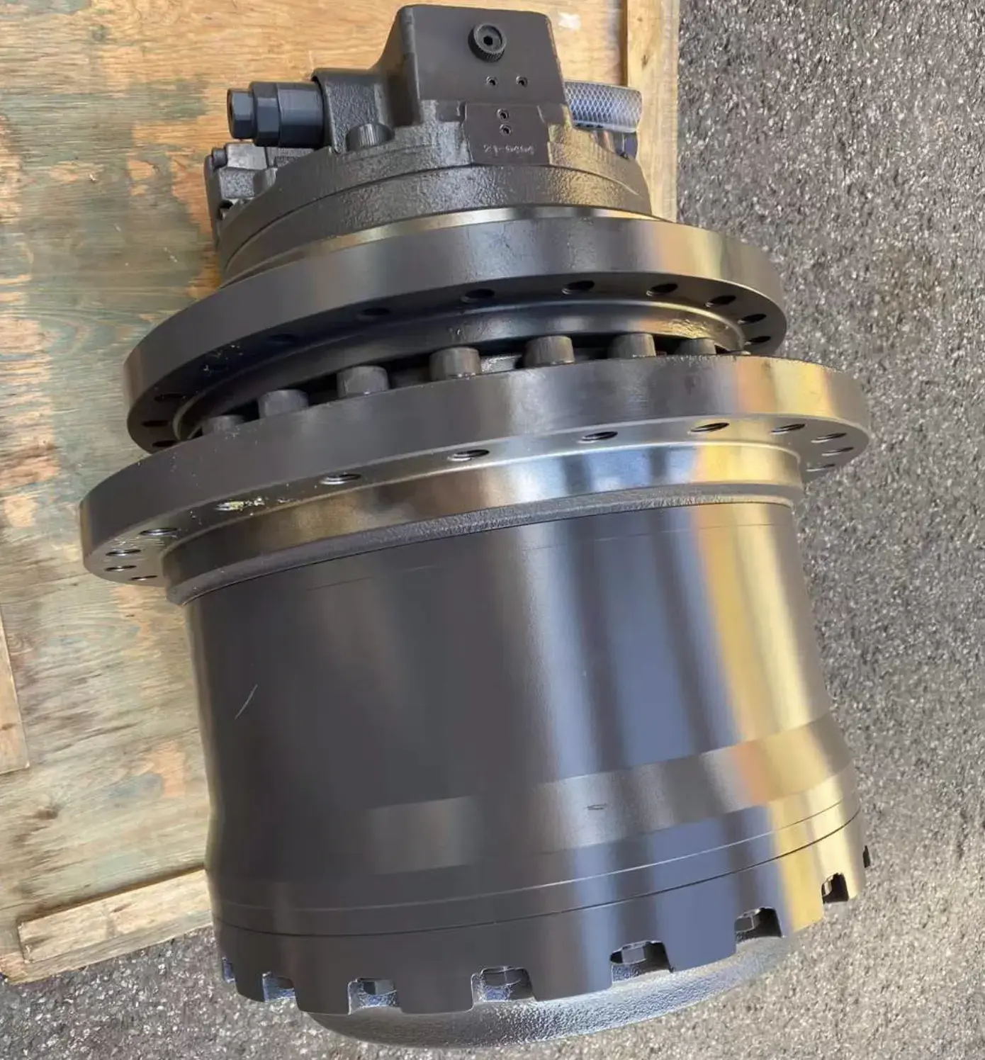 Travel Gearbox With Motor VOE14733880 for Volvo Excavator EC480D EC380D ...
